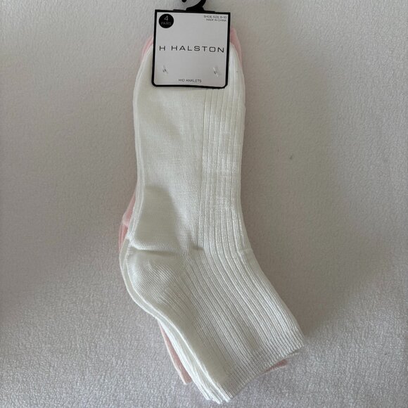 H by Halston | Accessories | Nwt H Halston 4 Pk Midi Slub Ankle Socks ...